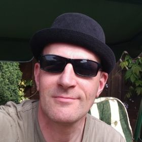 Contact / St Francis